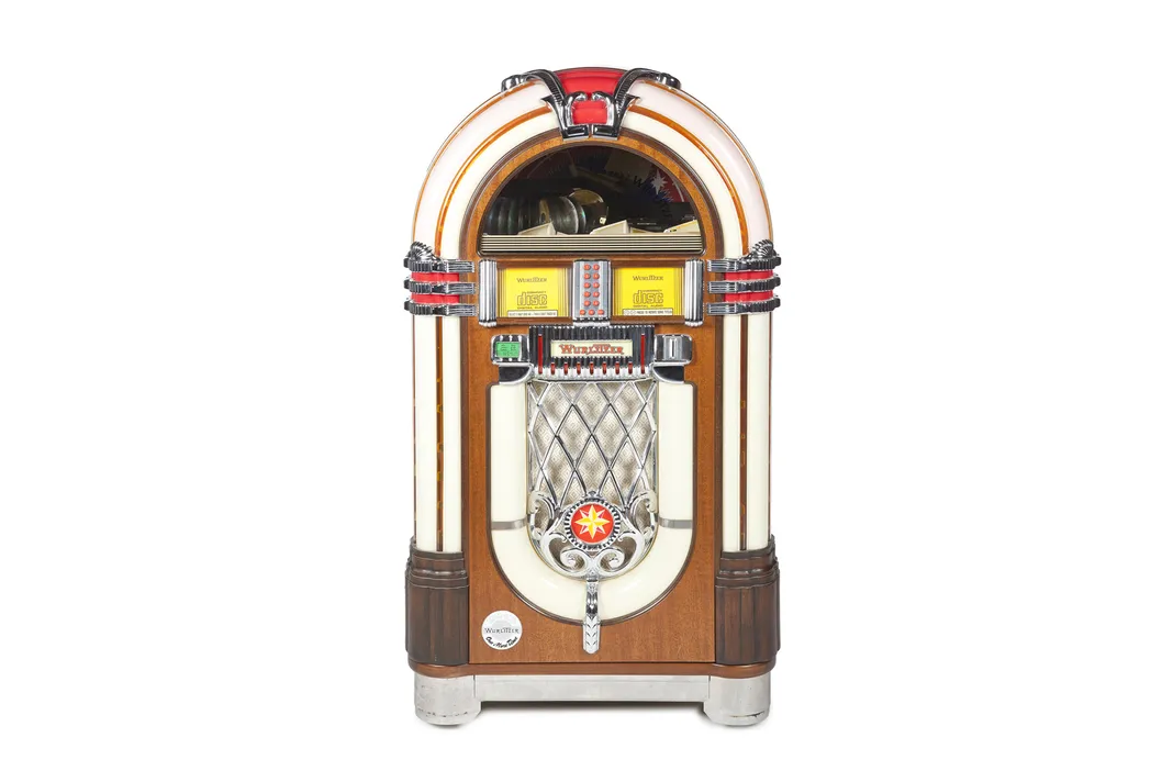 15 Inventions Betty White Is Older Than